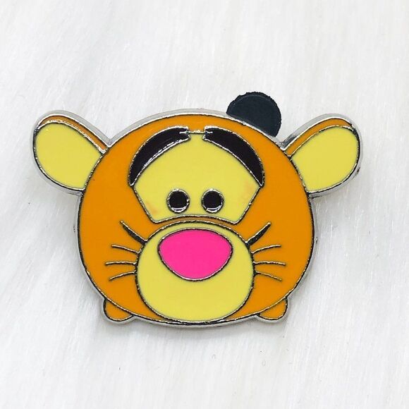 Disney | Jewelry | 525 Disney Winnie The Pooh Tigger Tsum Tsum Pin ...